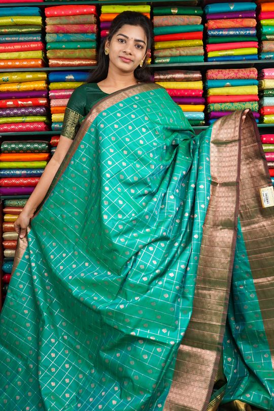 Soft Silk Checks Pink And Green Saree